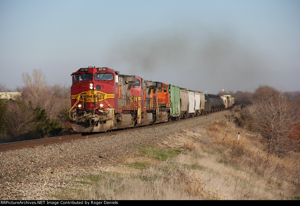BNSF 4716